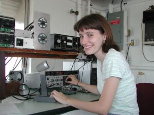 Understanding Ham Radio Frequencies: A Beginner's Overview - Ham Radio ...